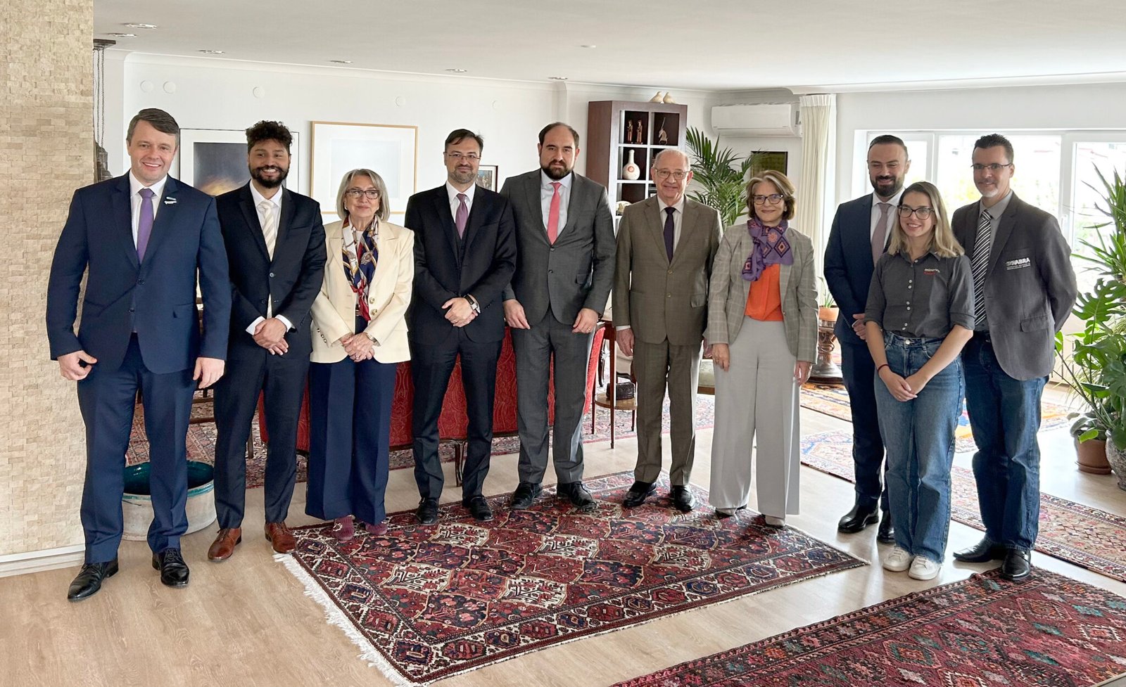 Força diplomática: apoio da Embaixada do Brasil na Turquia e do ...